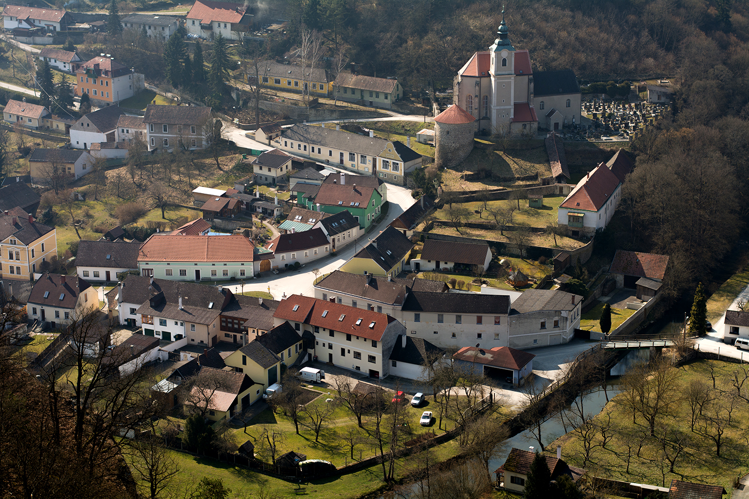 The Iron Curtain and the smallest town in Austria -Hardegg - Lighthousing